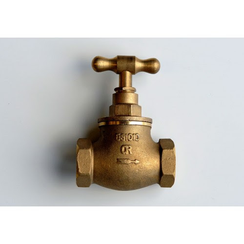 Mr Brundsen, Mr Platts & Mr Crapper – A LONDON MISCELLANY